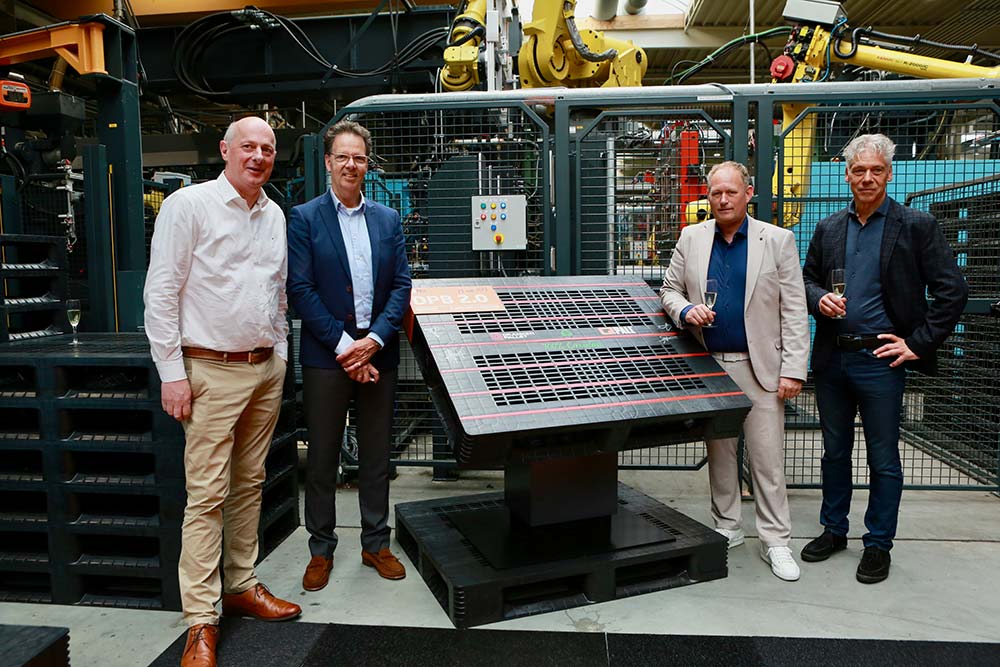 Mega-order Q-Pall: Delivery of one million sustainable pallets for DPB